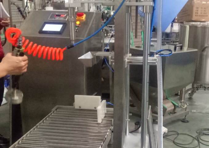Professional Liquid Bottle Packing Machine 304 Stainless Steel Material
